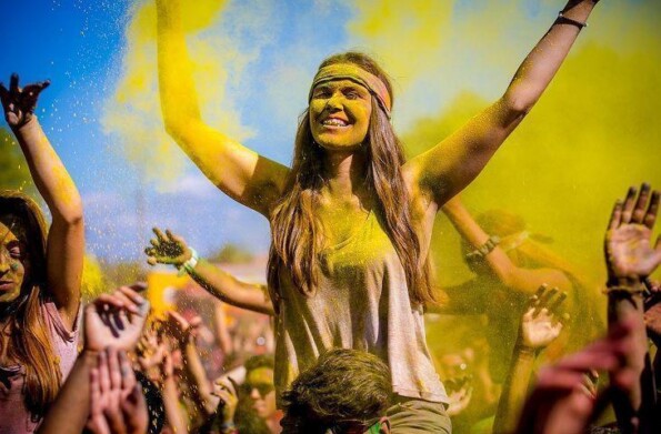 Festa das Cores: o que é 25 fotos do evento pelo mundo