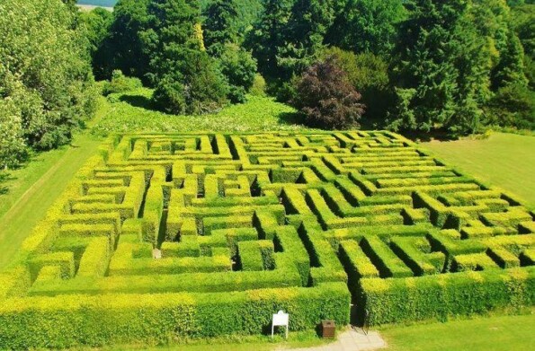 21 magníficos labirintos no mundo para você se divertir