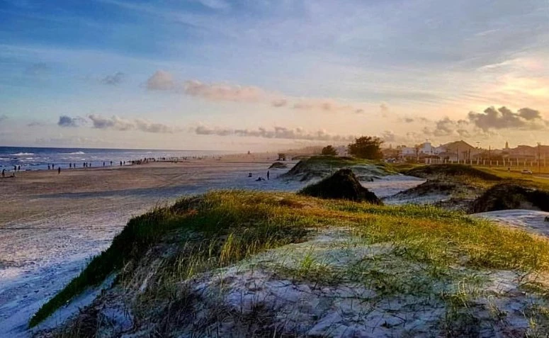 Praias do Rio Grande do Sul: 15 locais para conhecer neste verão