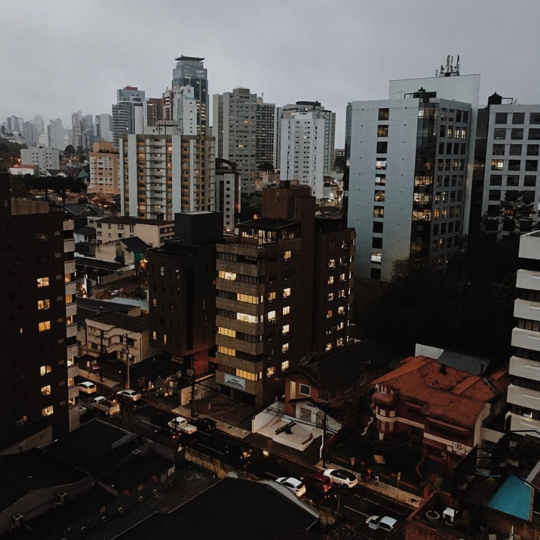 Centro Cívico de Curitiba: o que fazer, onde comer e bares