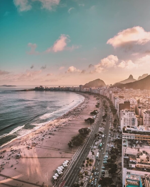Copacabana: 10 motivos para amar esse bairro do Rio de Janeiro