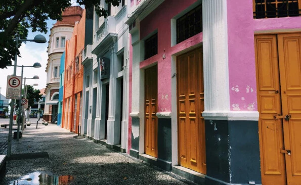 Recife Antigo: roteiro de cultura e agito pelo centro histórico