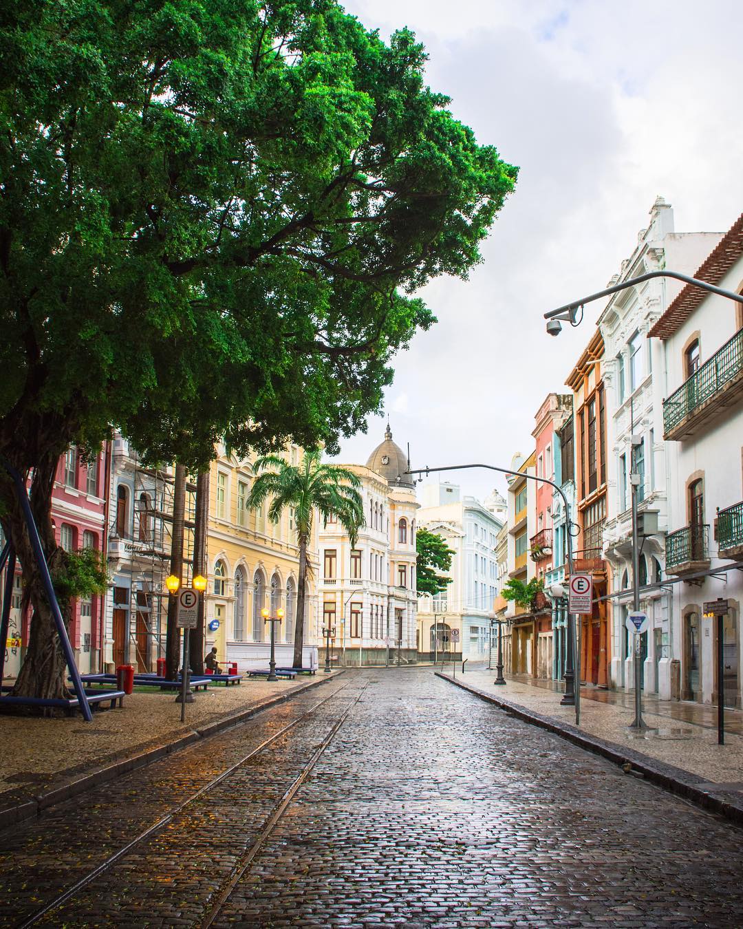 Recife Antigo: roteiro de cultura e agito pelo centro histórico