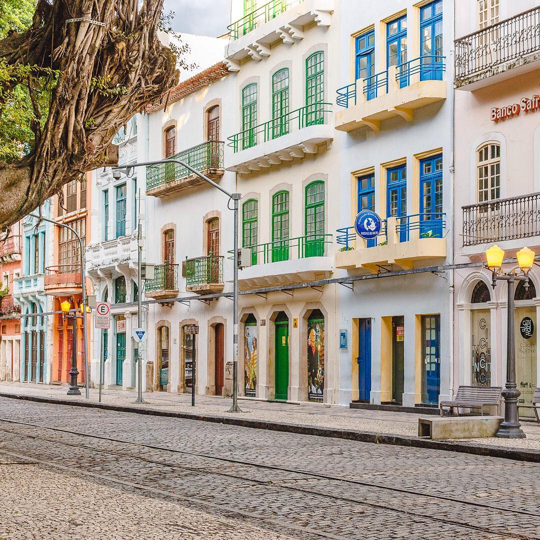 Recife Antigo: roteiro de cultura e agito pelo centro histórico