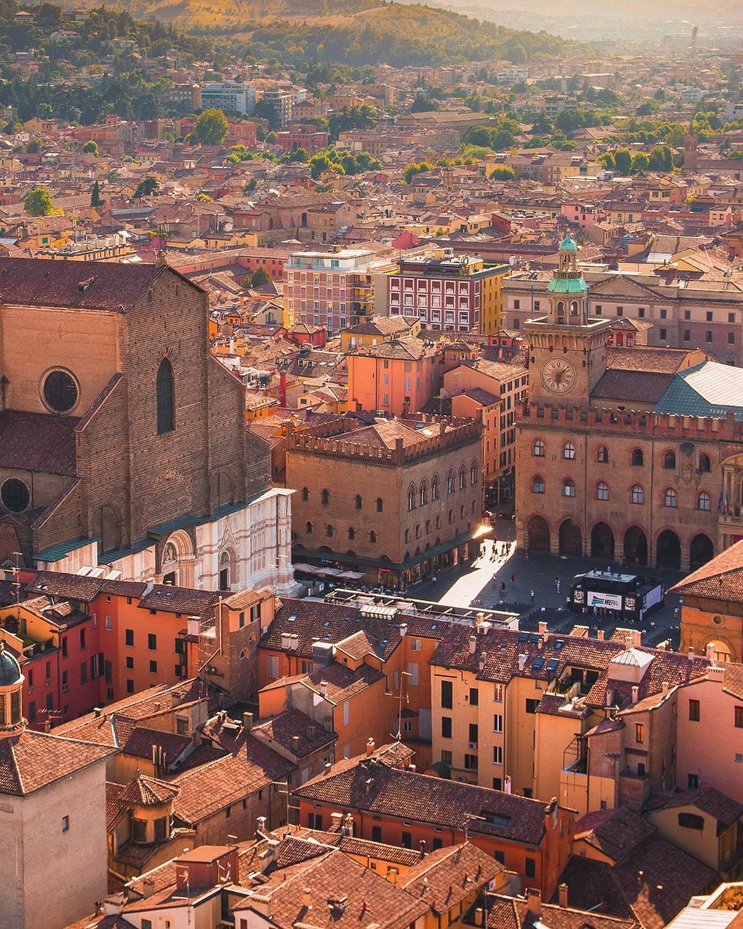 Bolonha: o que fazer e onde comer na capital gastronômica da Itália