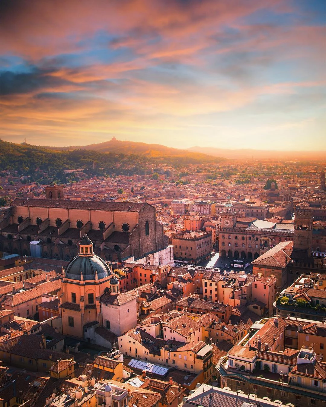 Bolonha: o que fazer e onde comer na capital gastronômica da Itália