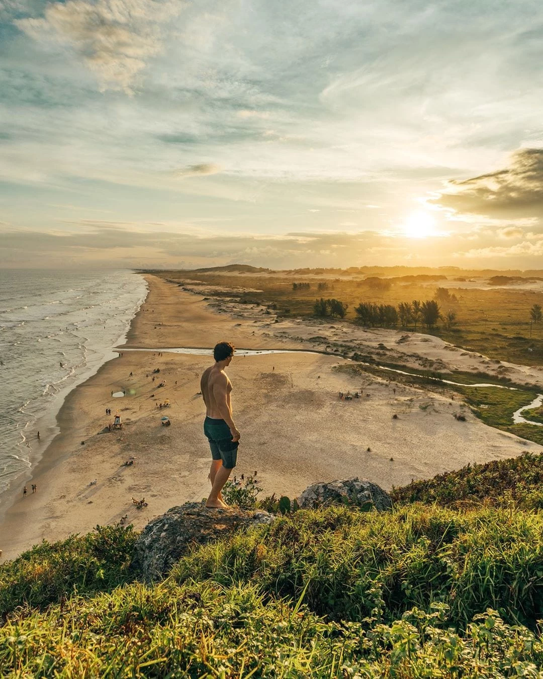 Praias de Torres: 15 destinos e dicas para conhecer o litoral do RS