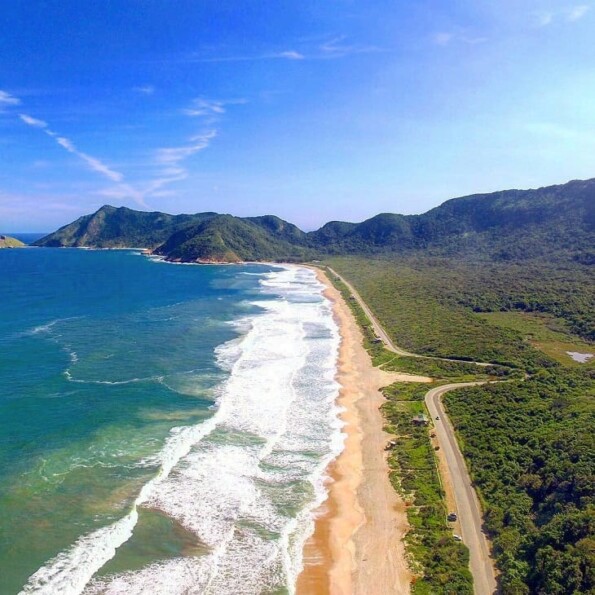 Praia de Grumari: conheça esse paradisíaco recanto carioca