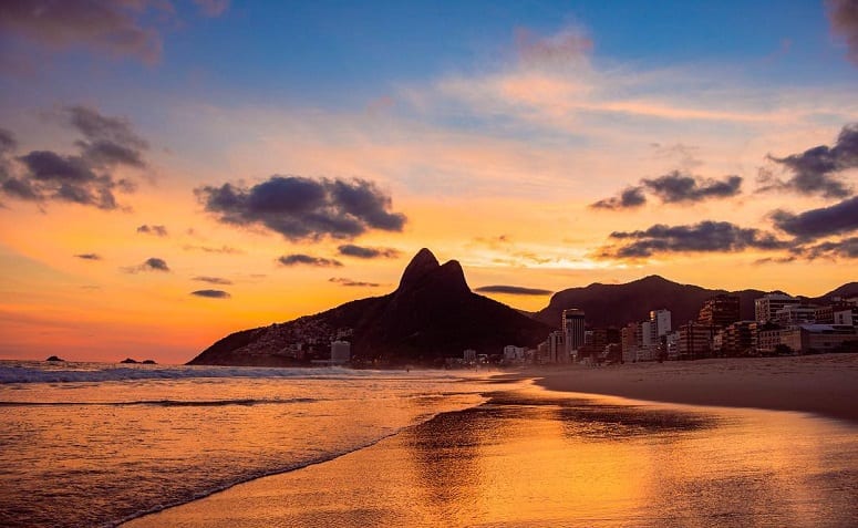 Praia de Ipanema: saiba o que fazer nesse paraíso carioca