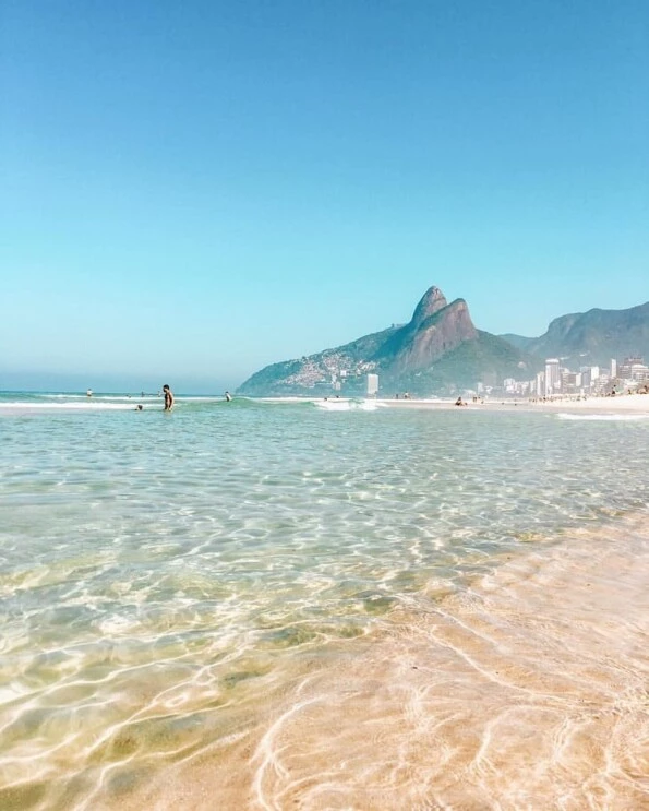 Praia de Ipanema: saiba o que fazer nesse paraíso carioca
