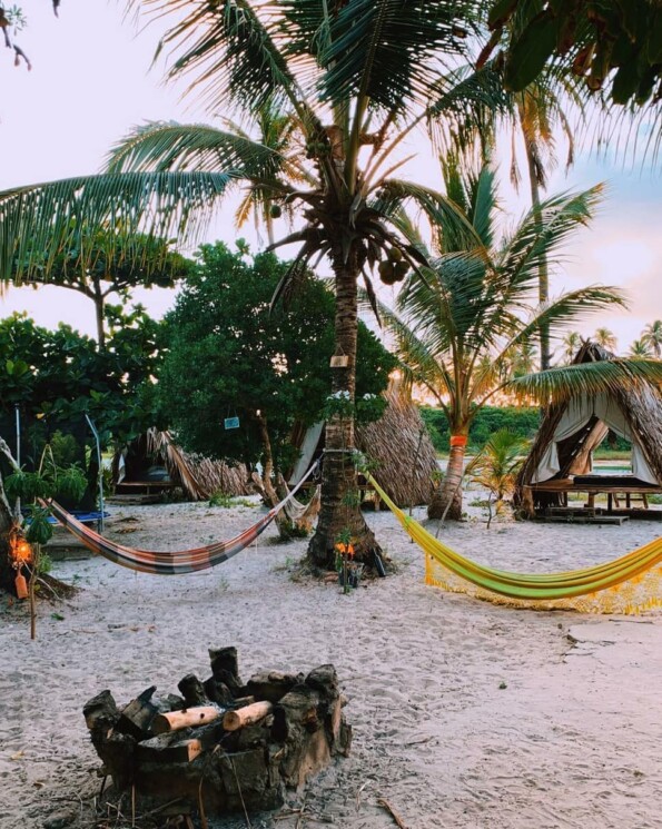 Arembepe: um destino paradisíaco de paz e amor no litoral baiano