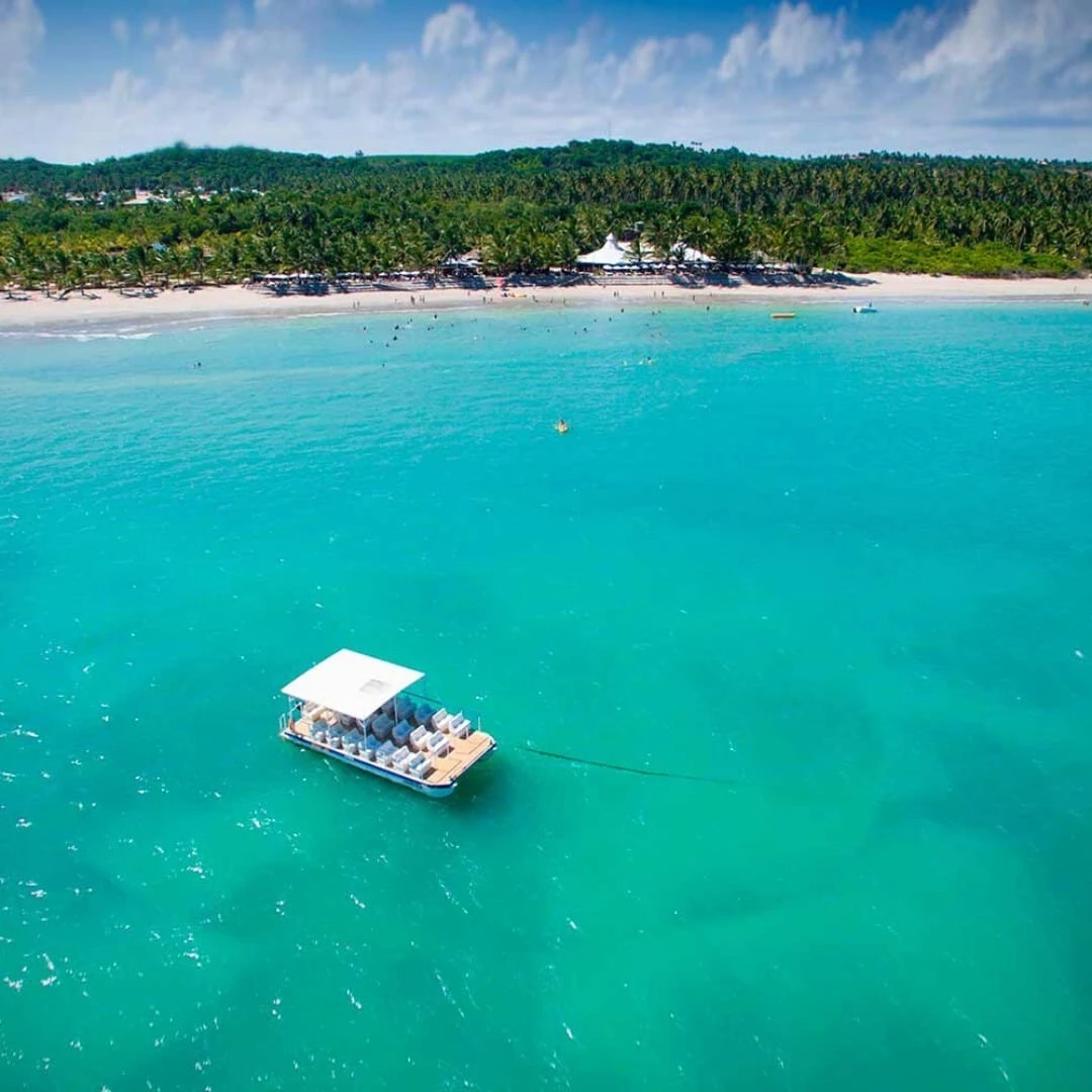 Praia de Ipioca: mar paradisíaco, beleza e calmaria em Maceió