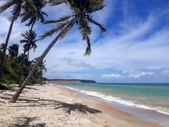 Praia de Carro Quebrado: saiba como aproveitar esse paraíso em Alagoas