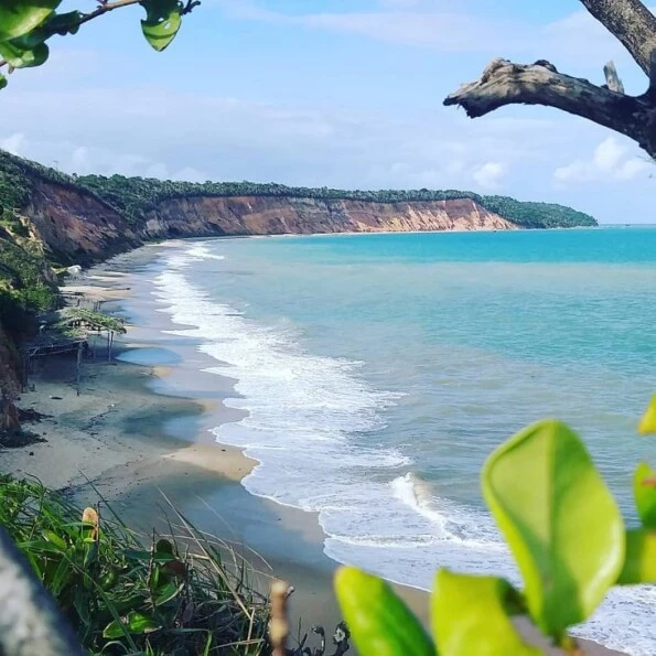 Praia de Carro Quebrado: saiba como aproveitar esse paraíso em Alagoas