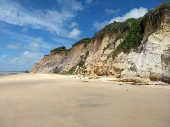 Praia de Carro Quebrado: saiba como aproveitar esse paraíso em Alagoas