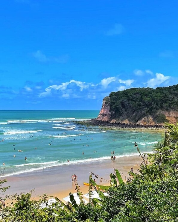 Praia do Madeiro: guia completo desse paraíso no Rio Grande do Norte
