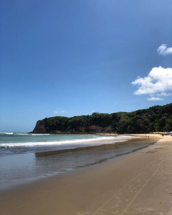 Praia do Madeiro: guia completo desse paraíso no Rio Grande do Norte