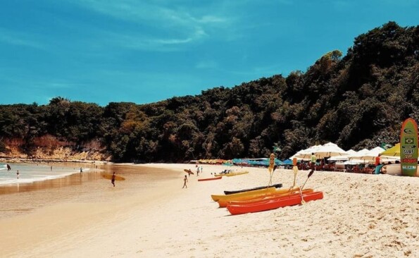 Praia do Madeiro: guia completo desse paraíso no Rio Grande do Norte