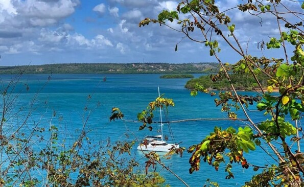 Praia do Madeiro: guia completo desse paraíso no Rio Grande do Norte
