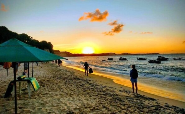 Praia do Madeiro: guia completo desse paraíso no Rio Grande do Norte
