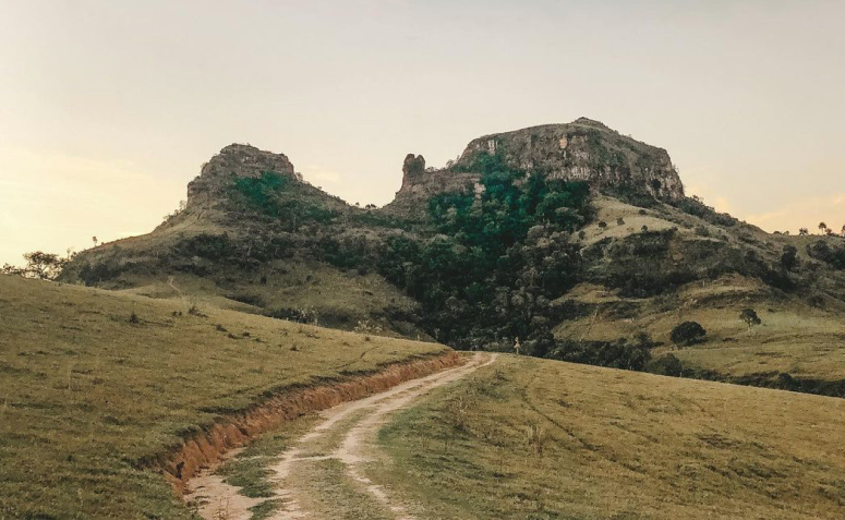 Bofete: o que fazer, fotos e vídeos da terra do Gigante Adormecido