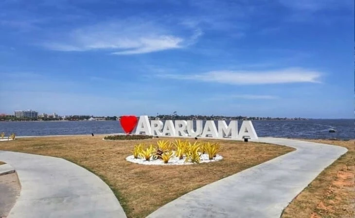 Araruama: onde fica e melhores praias para curtir nesse destino