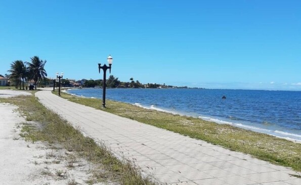 Araruama: onde fica e melhores praias para curtir nesse destino