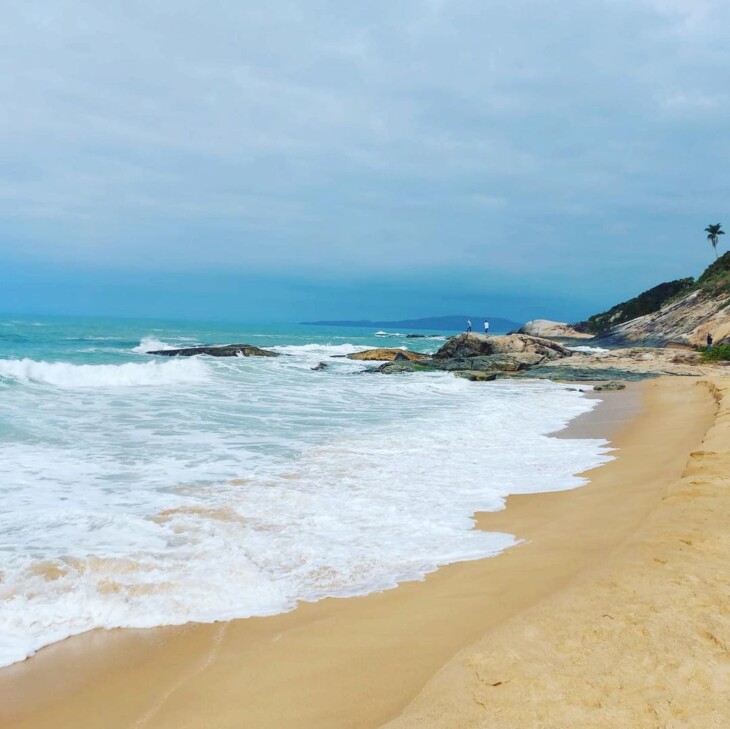 Praia do Pinho: onde fica, o que fazer, hospedagem, dicas e informações