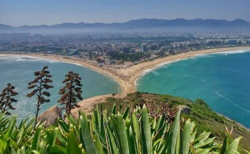 Pedra do Pontal: dicas para aproveitar a trilha carioca