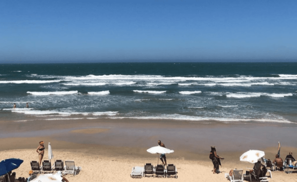 Piscina natural da Praia do Rosa: onde fica, o que fazer e dicas