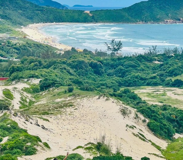 Piscina natural da Praia do Rosa: onde fica, o que fazer e dicas