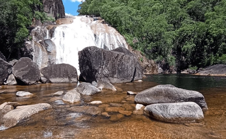 Praia da Gamboa: onde fica, o que fazer, restaurantes e pousadas