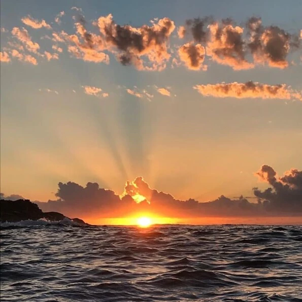 Praia da Gamboa: onde fica, o que fazer, restaurantes e pousadas