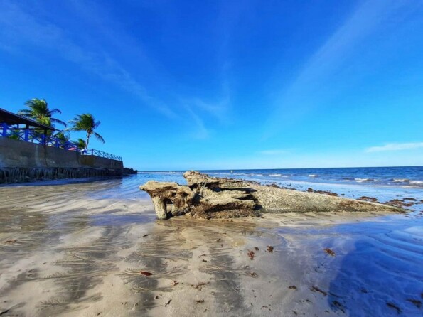 Praia Azul: como ir, melhores atrações, hospedagens e fotos lindas
