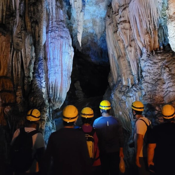 Terra Ronca: cavernas INCRÍVEIS te aguardam em Goiás