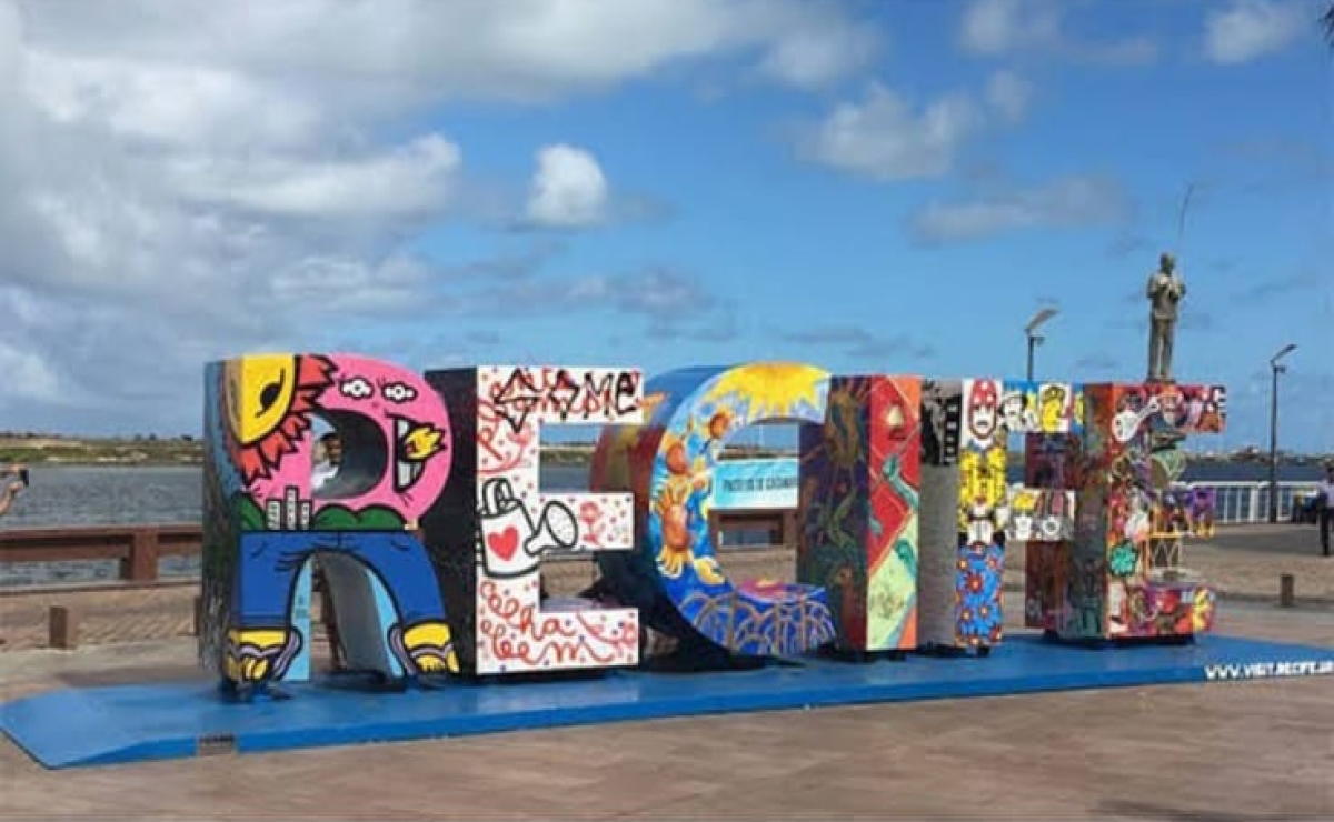 Recife: onde fica, o que fazer, hotéis, restaurantes, bares e fotos