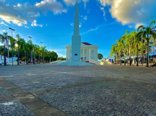 Rio Branco: onde fica, história local e o que fazer no destino