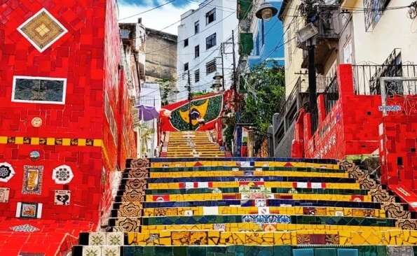 Escadaria Selarón (RJ): história, como ir e MELHORES fotos