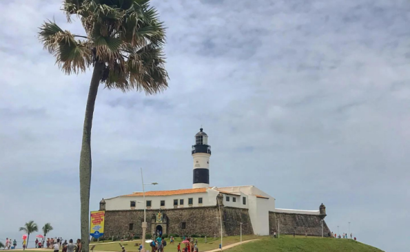 Farol da Barra (BA): o que fazer, história e dicas