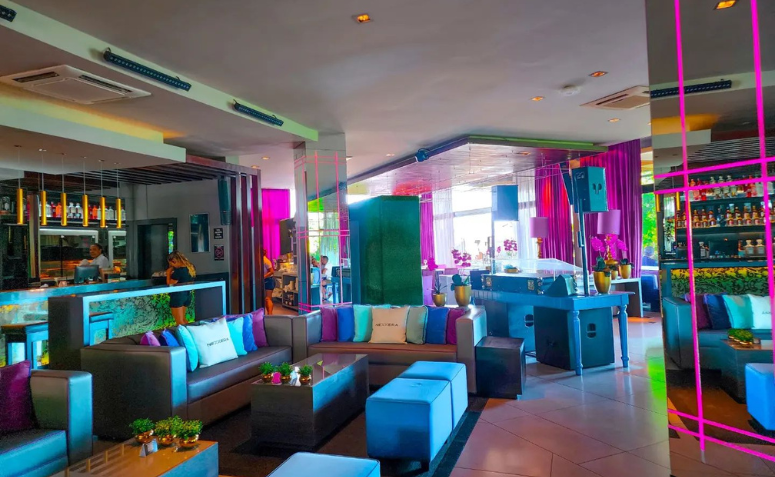 16 melhores baladas em Florianópolis: festas, bares e shows