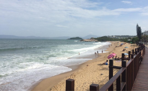 Meia Praia (SC): onde fica, o que fazer e boas pousadas