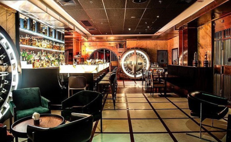 Bar do Cofre (SP): dicas e fotos para desvendar esse local secreto