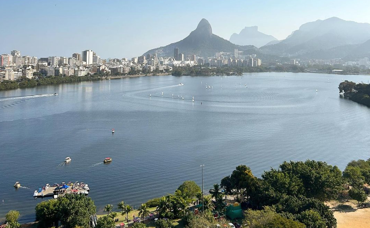 FERIADOS 2026: calendário completo com feriados prolongados